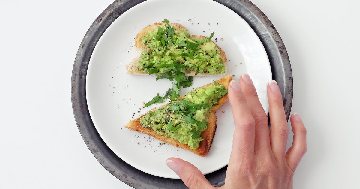 Avocado Hand And 13 More Embarrassingly Middle Class Problems ...