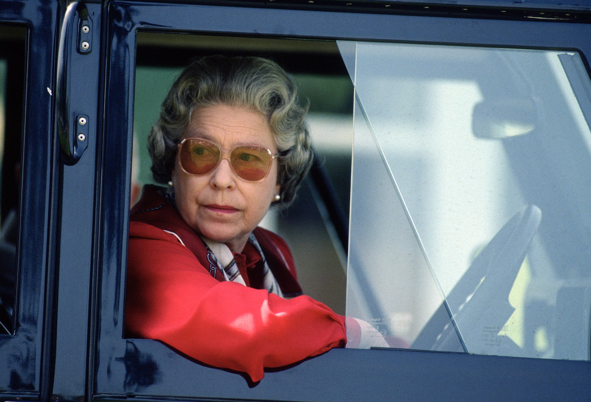 Let's Bask In The Glory Of These Photos Of Queen Elizabeth II Driving A ...
