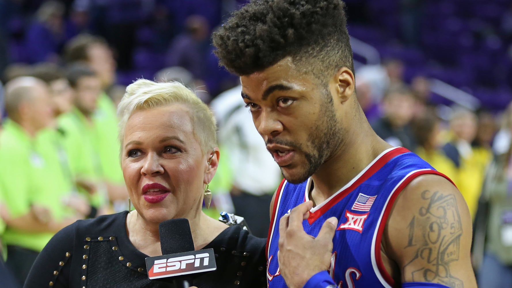 ESPN's Holly Rowe Says Her Cancer Has Returned | HuffPost