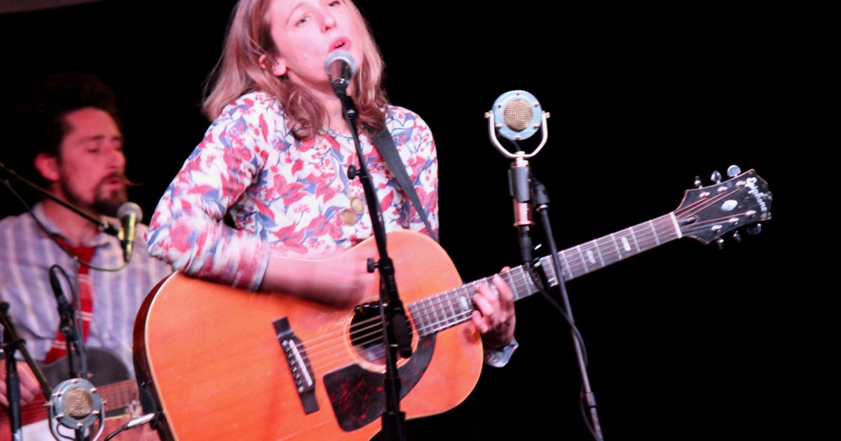 Live in Denver: With Baby on Board, Tift Merritt Finds Comfort, Joy and ...
