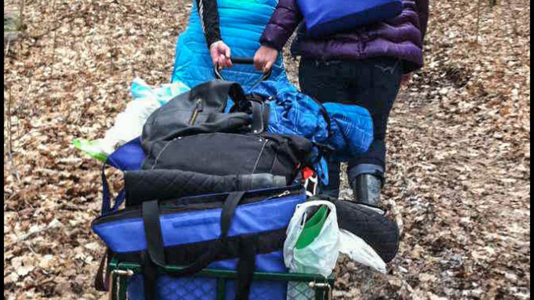 How We Carry Our Load Tells A Lot About Ourselves | HuffPost Contributor