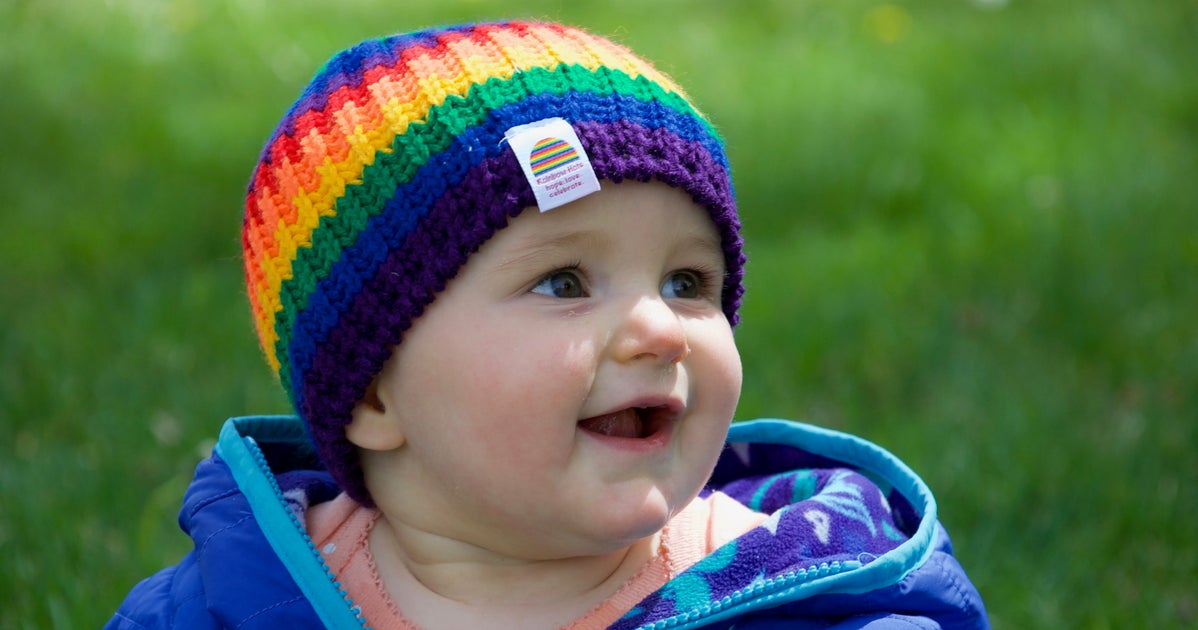 Mom Comes Up With Creative Way For Families To Celebrate Rainbow Babies ...