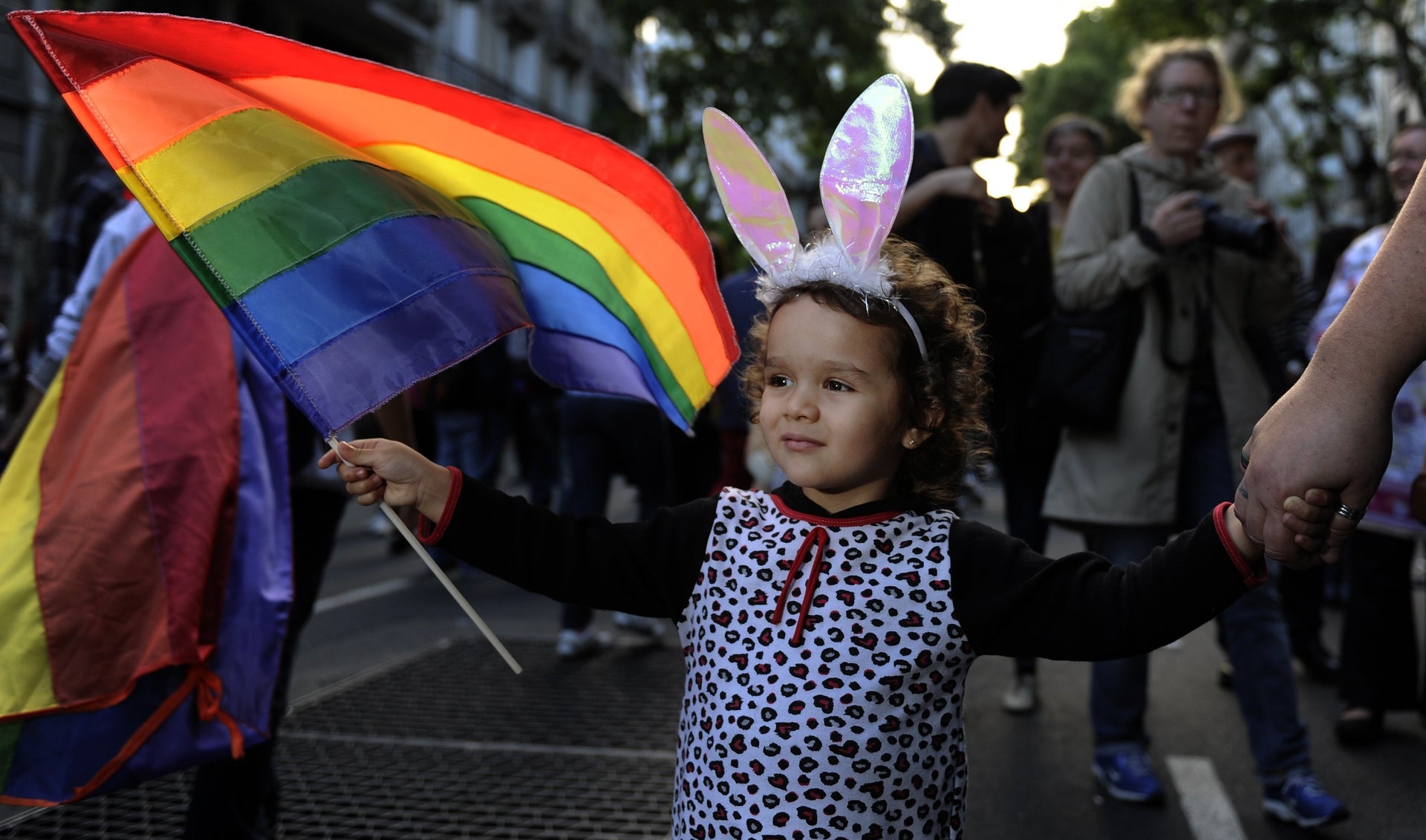 28 Photos Of Kids At Pride Parades Who Know That Love Is Love ...