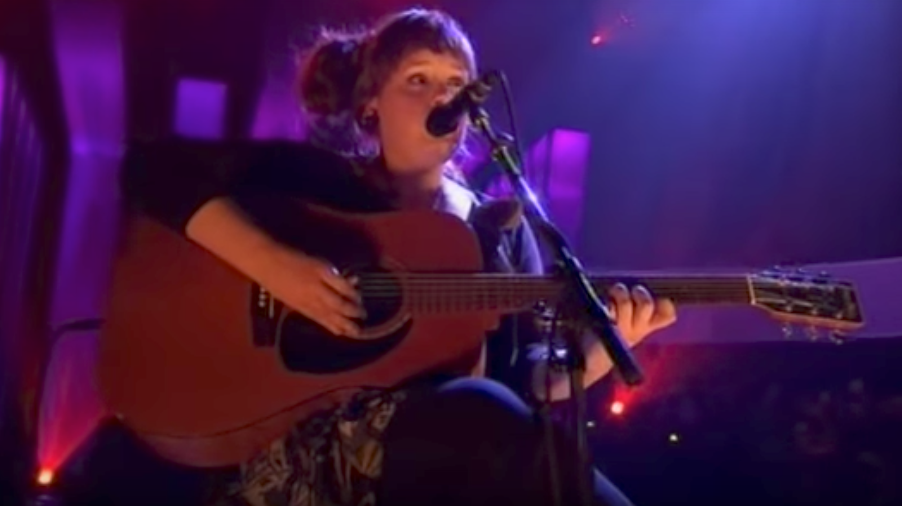 Adele's First TV Appearance On 'Later... With Jools Holland' Aired 10 ...
