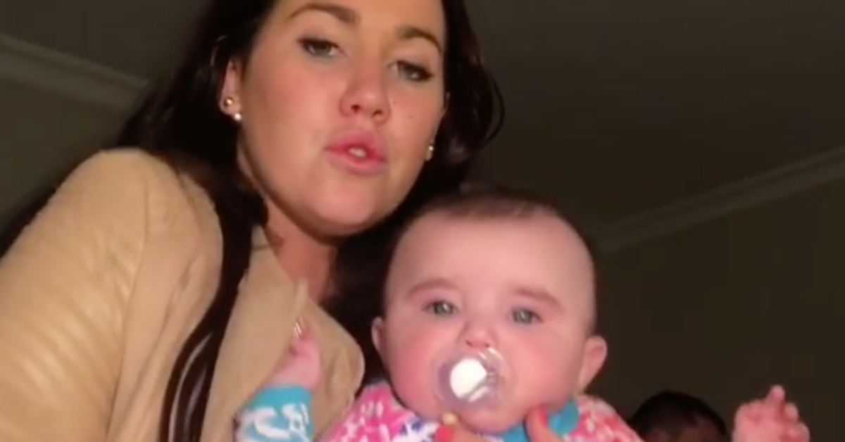 How To Burp A Baby: Mum Shares 'Foolproof' Burping Parenting Hack To ...
