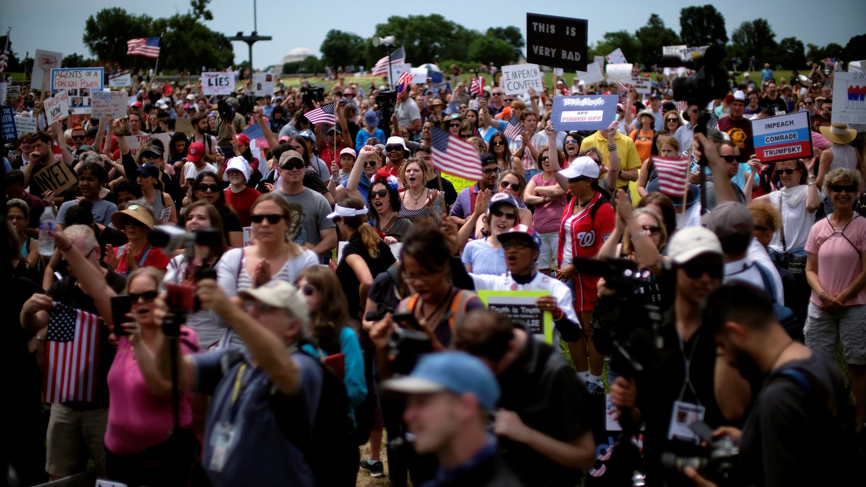 Nearly Two-Thirds Of Americans Say It's 'Everyone For Themselves' In ...