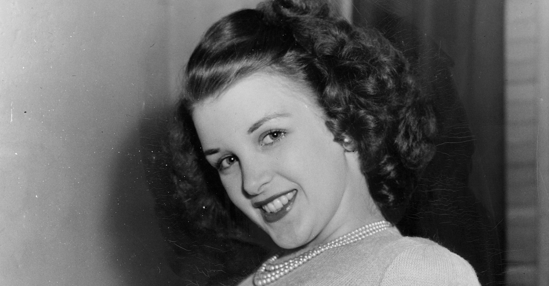 Venus Ramey, War Bond-Selling, Gun-Toting Miss America Of 1944, Dead At ...