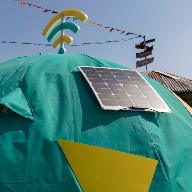 This 4G Smart Tent Is A Glimpse Into The Future Of Festivals | HuffPost UK