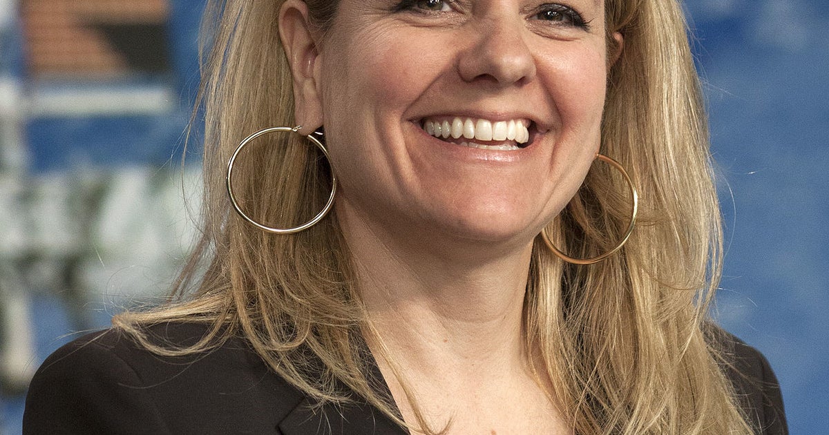 Gwynne Shotwell: The Importance of Role Models | HuffPost Contributor