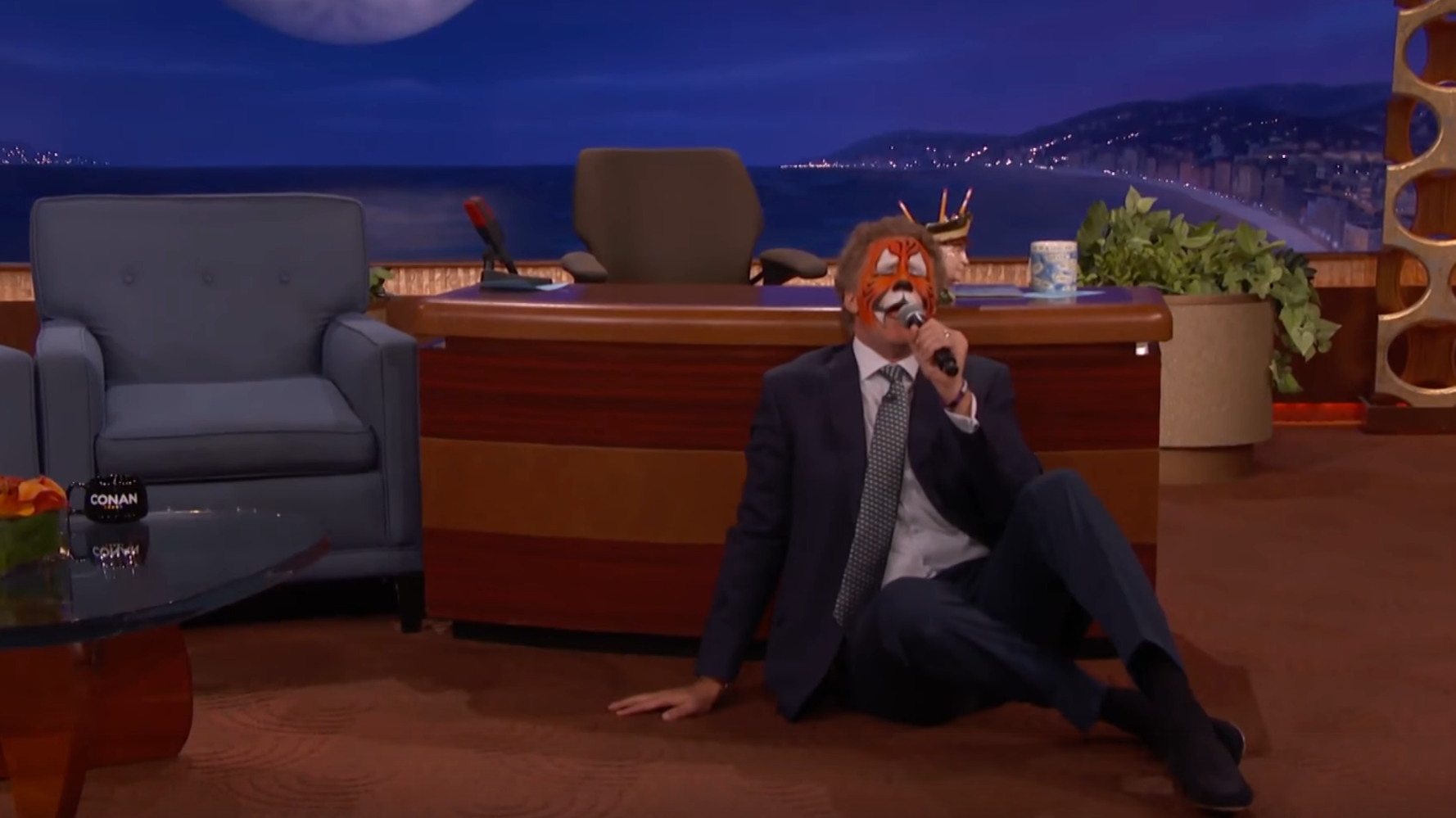 Will Ferrell, In Tiger Face Paint, Refuses To Stop Singing 'Superstar ...