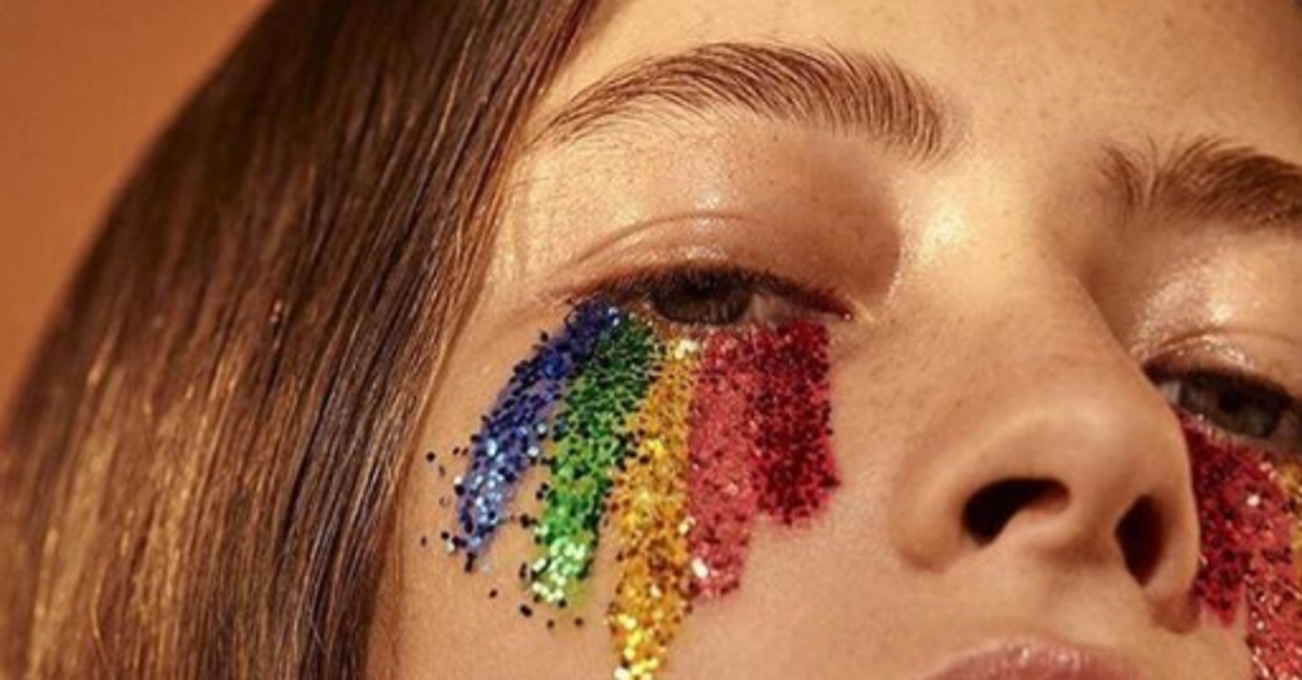 Pride 2017: 20 Rainbow Hair And Beauty Looks To Wear This Weekend ...
