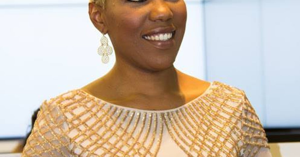 AIB Nation Book Signing With Desiree Lee | HuffPost Contributor