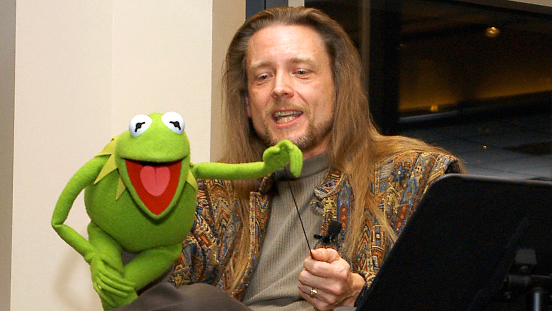 Kermit The Frog Voice Actor Steve Whitmire Fired By Muppets Studio Over ...