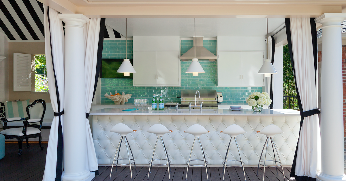 5 Ways To Create The Perfect Outdoor Room | HuffPost Life