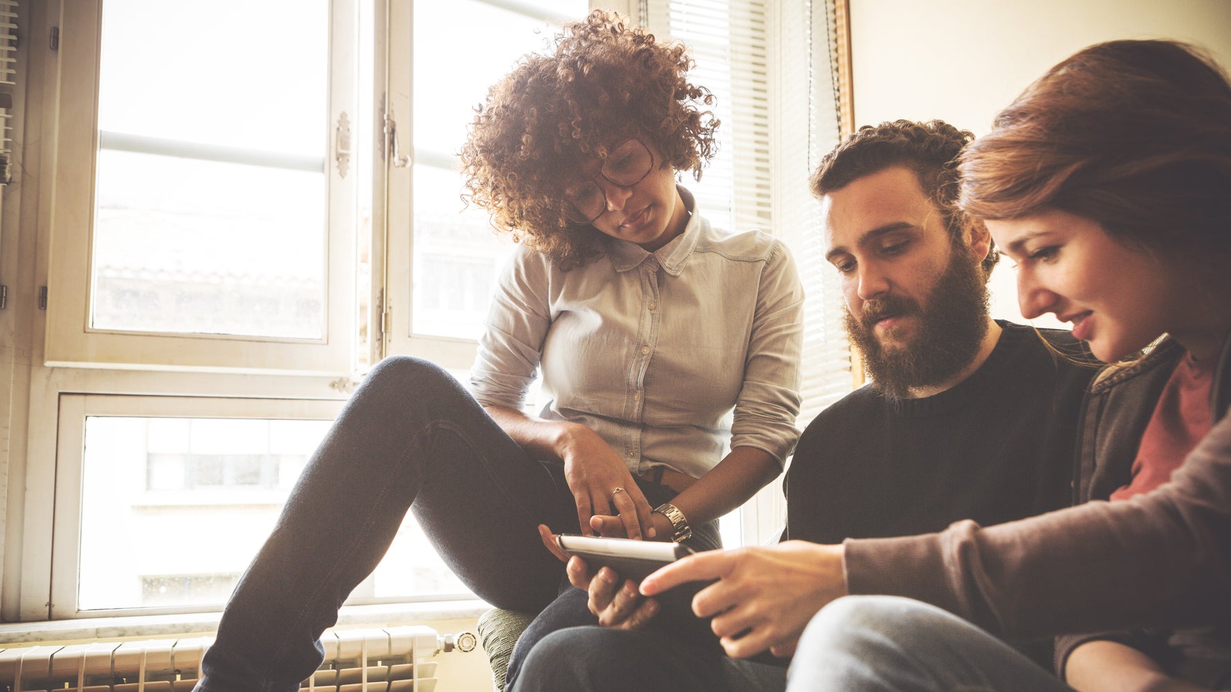 14 Things You Only Know If You're The Third Wheel | HuffPost UK Life