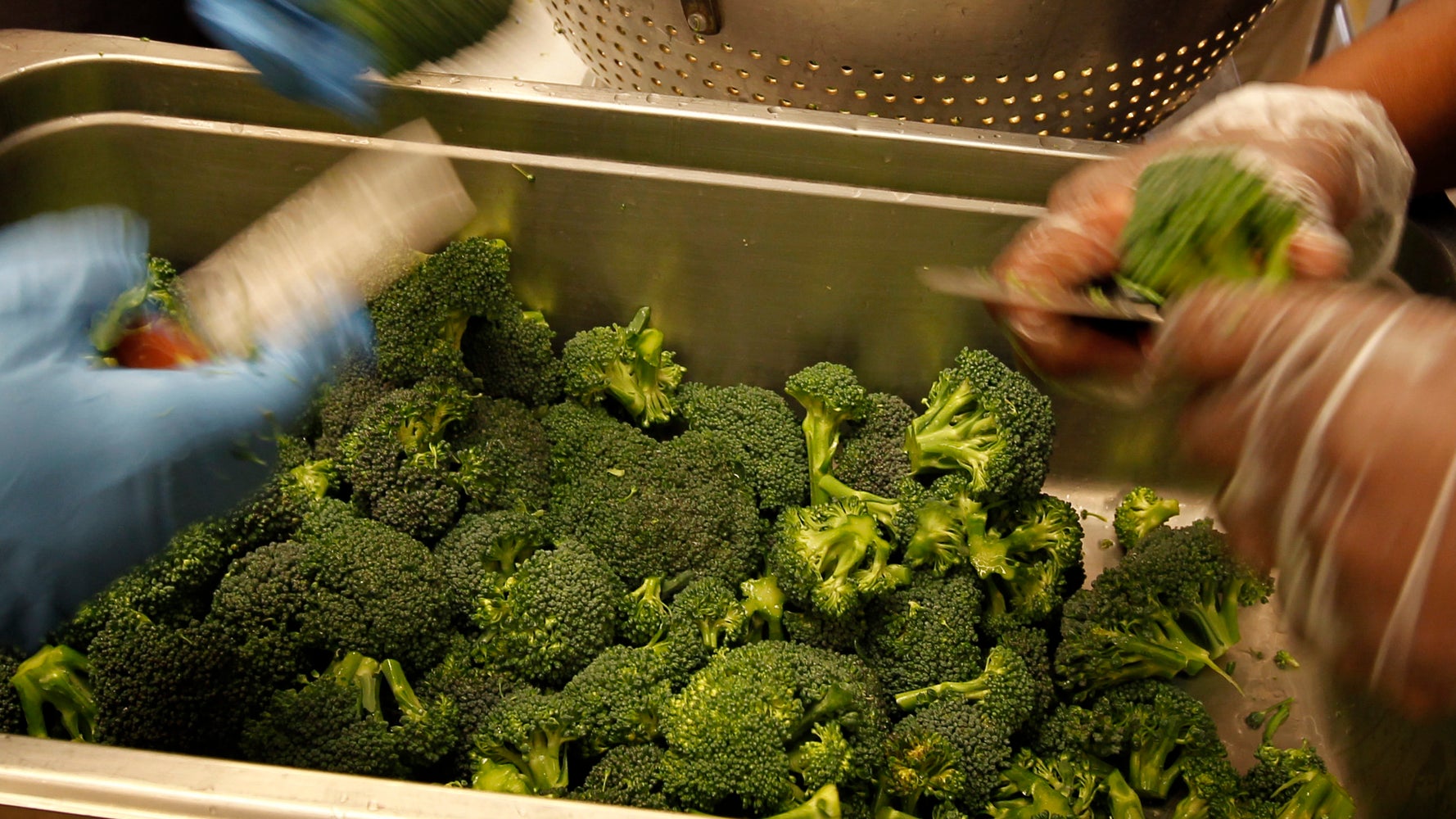 Drug Dealer Who Passed Off Broccoli As Marijuana Gets 16 Years | HuffPost
