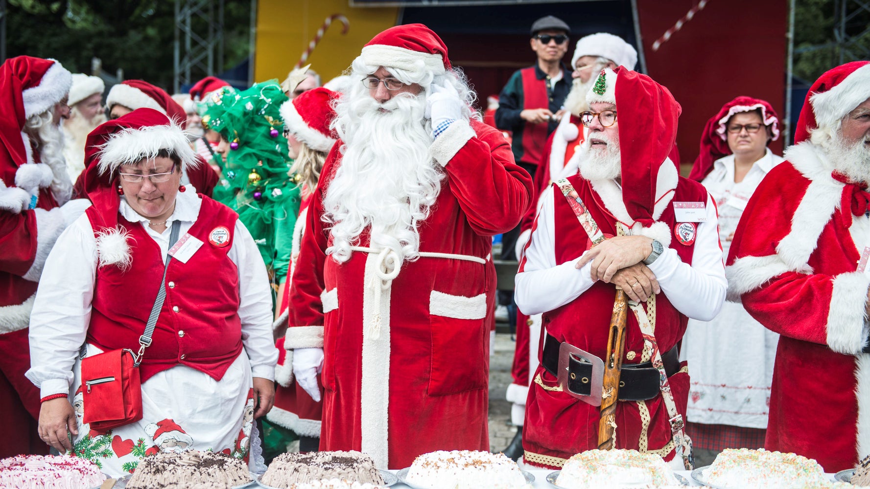 World's Santas Convene In Denmark For Annual Convention | HuffPost