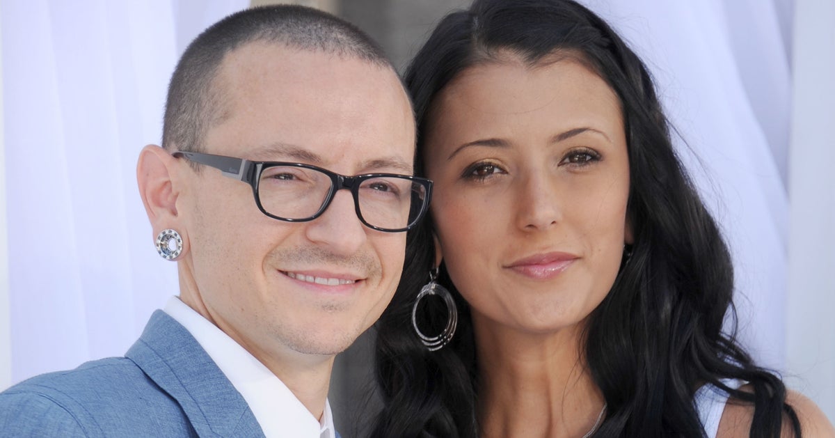 Chester Bennington's Wife Releases Heartbreaking Statement Following ...