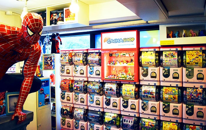 Japanese Gashapon Figurines Make a Comeback in Korea | HuffPost Contributor