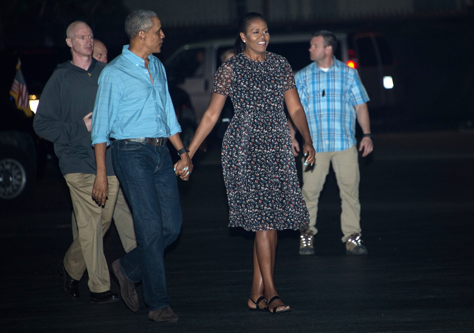 Barack Obama's Swaggiest Outfits, From Suits To Swimsuits | HuffPost Life