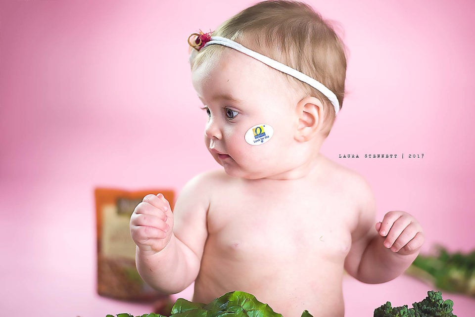 Mom Fires Back At Shamers Who Criticized Her Baby's Food Photo Shoot ...