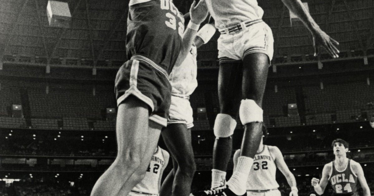 We May Be Through With The Past, But... Howard Porter And Robert E. Lee ...