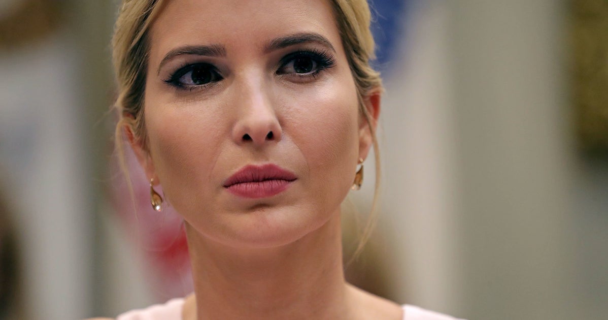 Twitter Throws Shade On Ivanka Trump's Eclipse Tweet | HuffPost Weird News