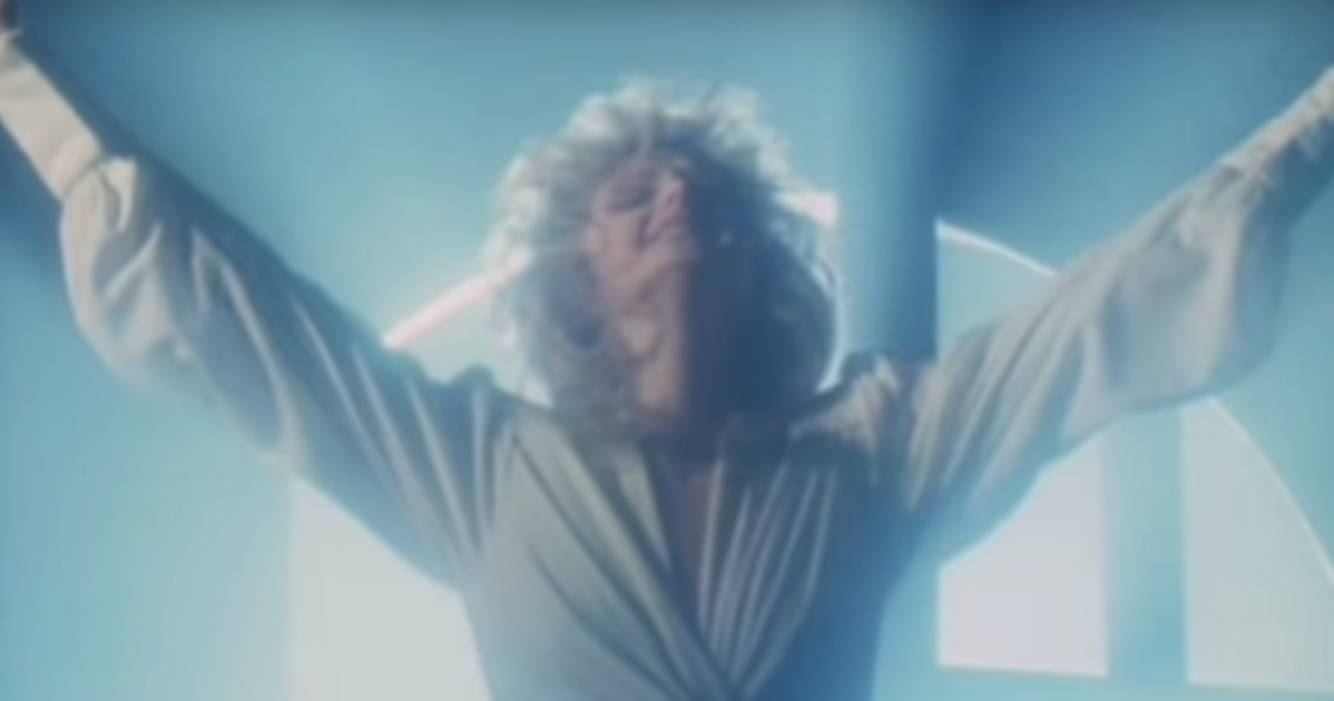 'Total Eclipse Of The Heart' Is Trending All Over The Internet ...
