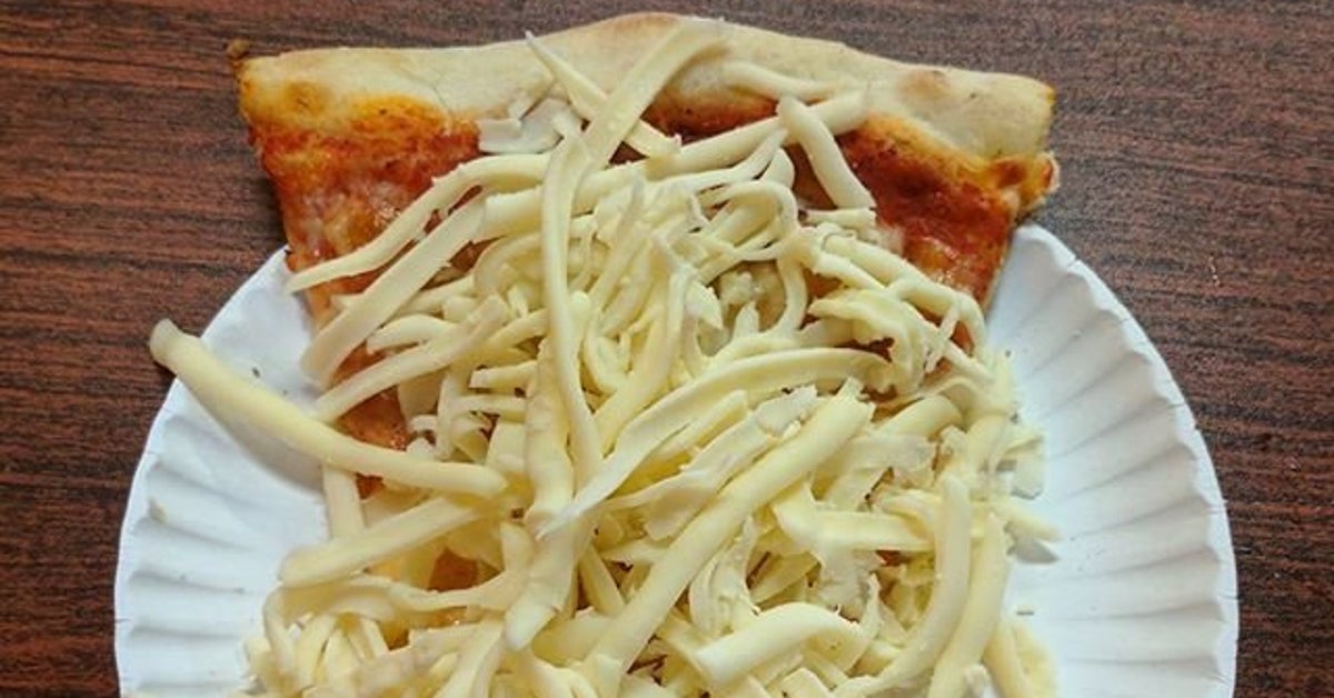 This Cold Cheese Pizza Is The Cult Favorite Your Life Has Been Missing ...