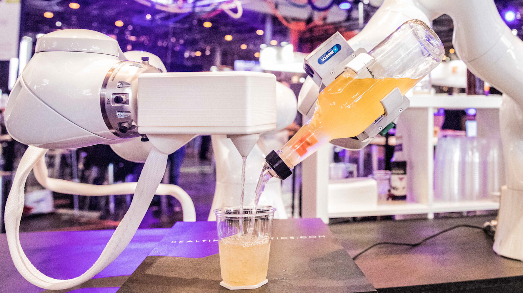 Robotic Bartenders Are Mixing Things Up | HuffPost Videos