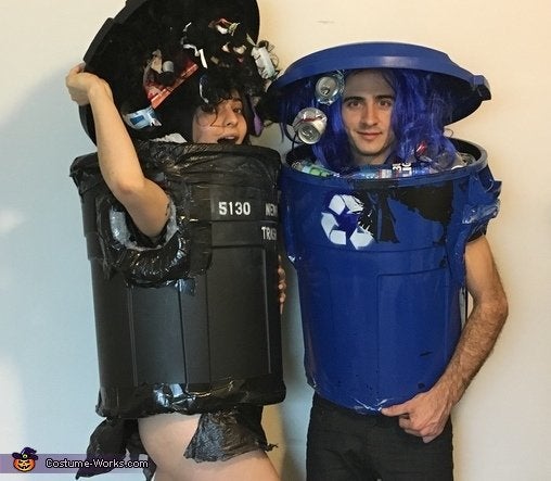 Diy Couples Costumes For Halloween That Are Actually Pretty Clever Huffpost