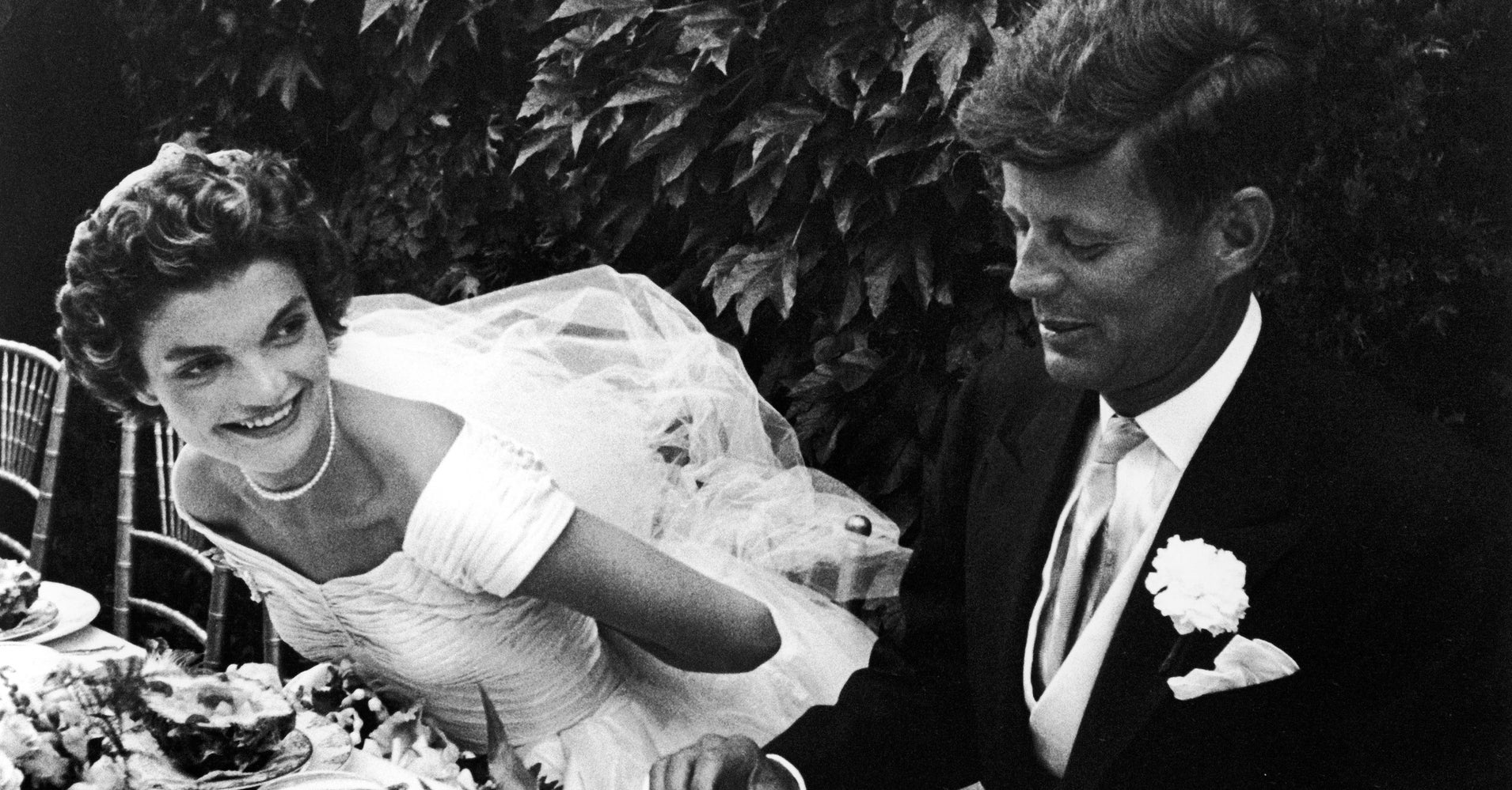 Must-See Photos From John F. Kennedy And Jackie Kennedy's Wedding ...