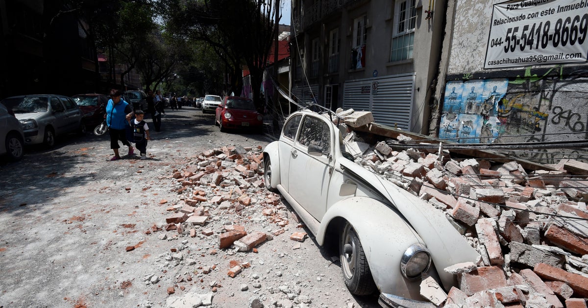 Harrowing Videos Show The Moments An Earthquake Struck Mexico ...