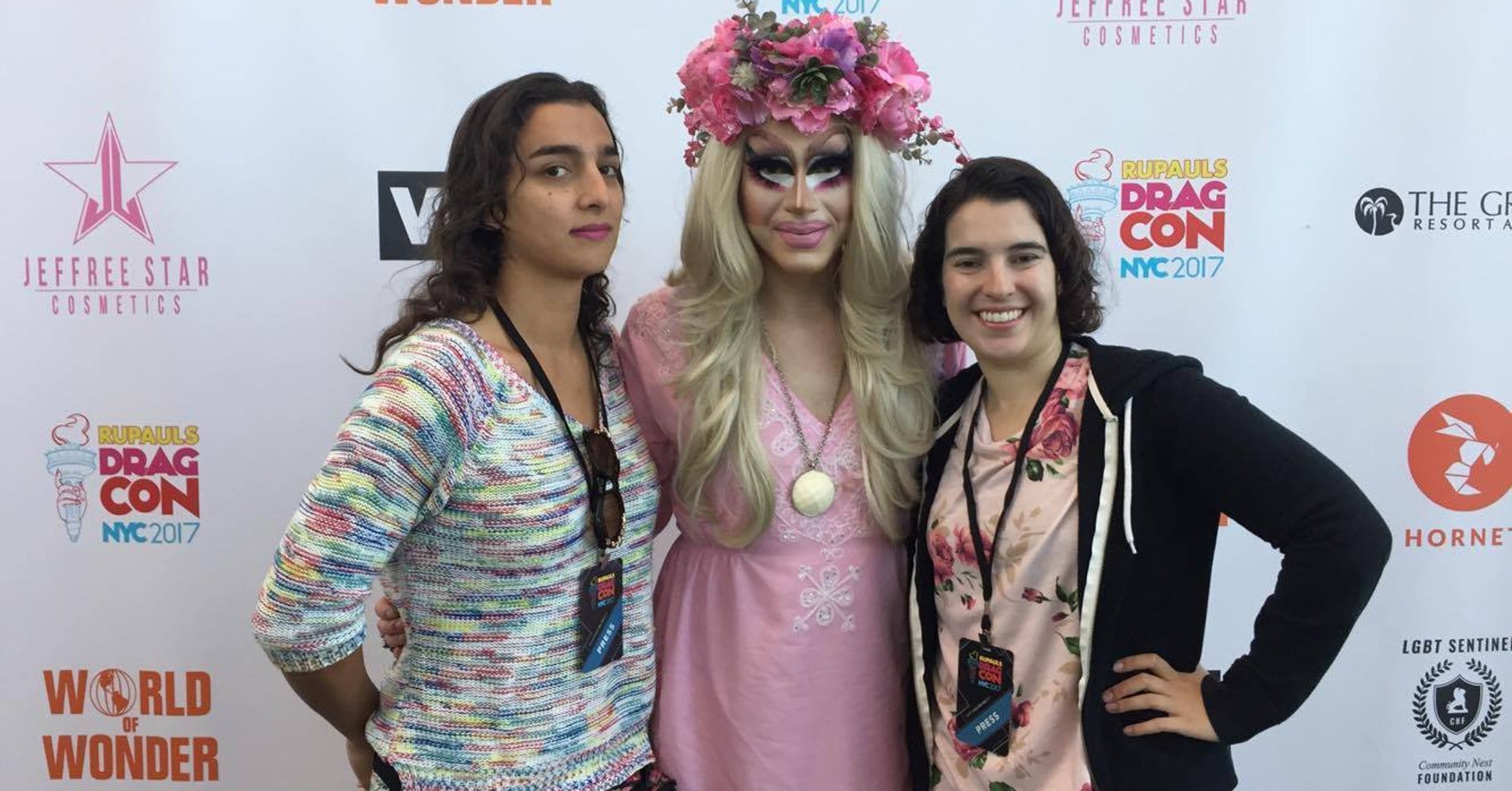 An Angry Trans Woman Hits RuPaul's Dragcon 2017f | HuffPost