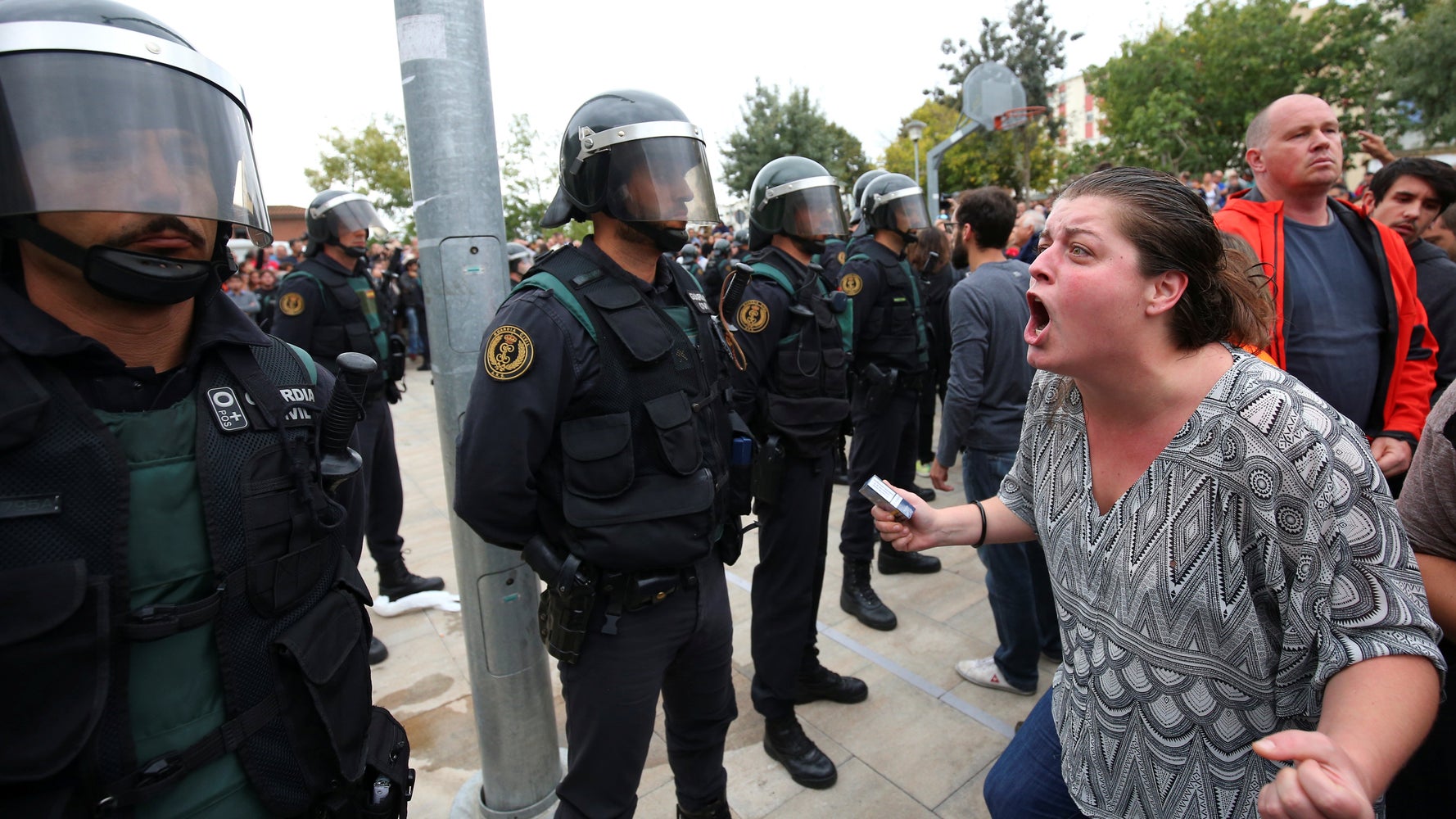Catalonia Votes On Independence Despite Police Crackdown | HuffPost ...