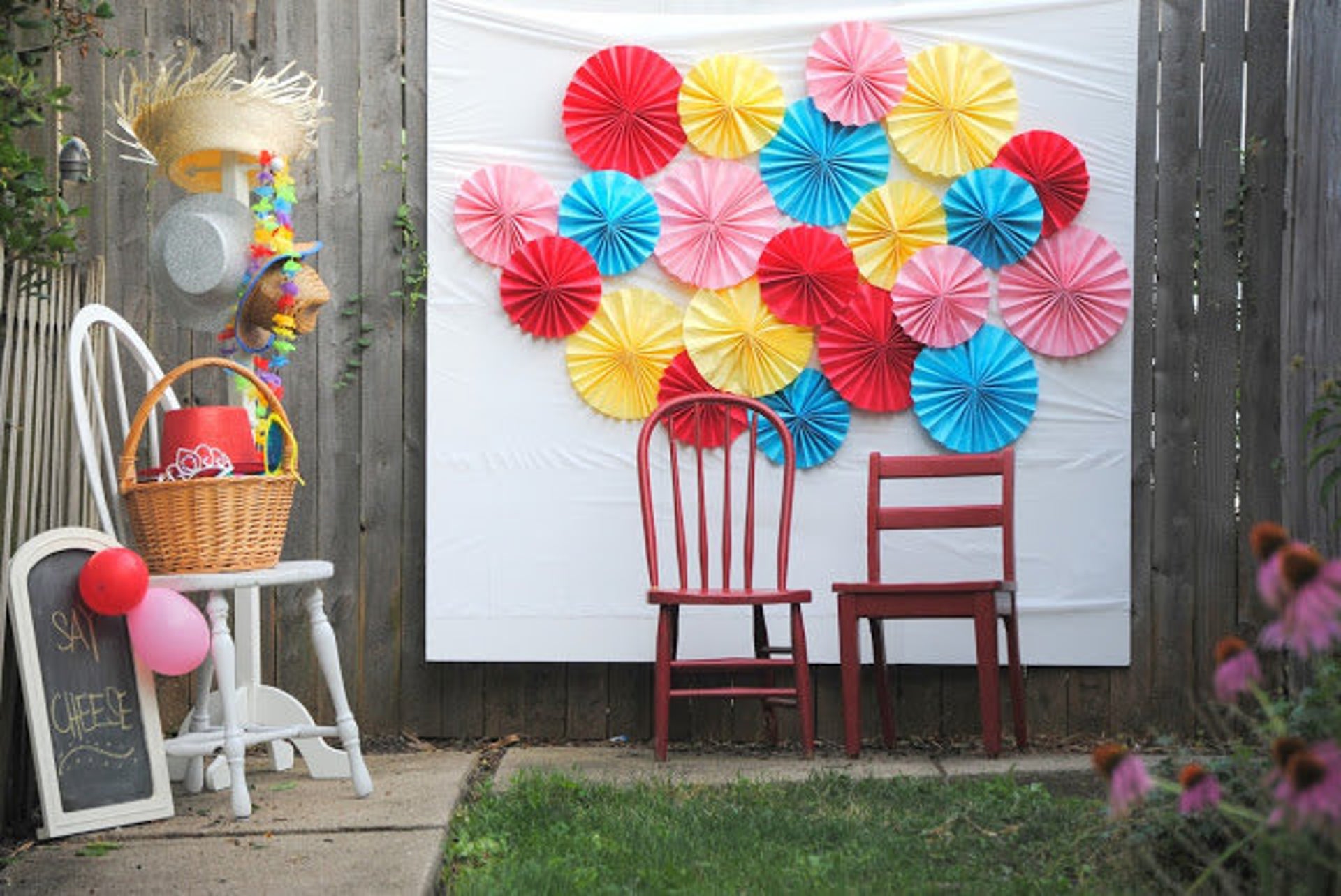 Posh Up Your Party With These Paper Decoration Ideas | HuffPost UK Life