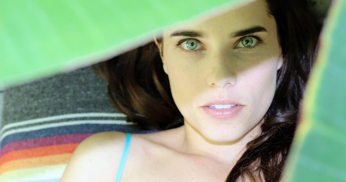 Looking on the “Bright Side” With Singer-Songwriter Kris Angelis ...