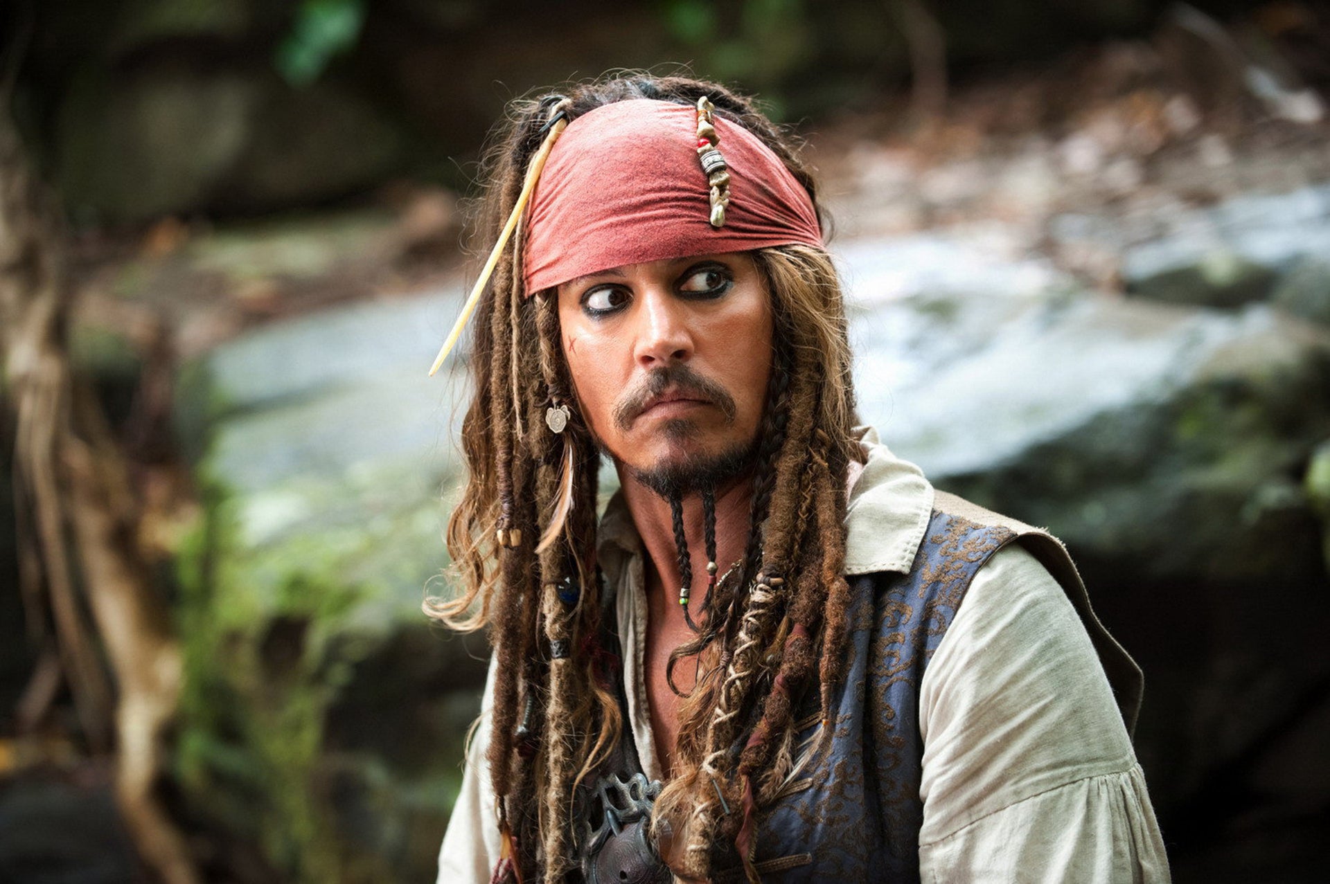 25 Halloween Costumes For Men With Beards | HuffPost Life