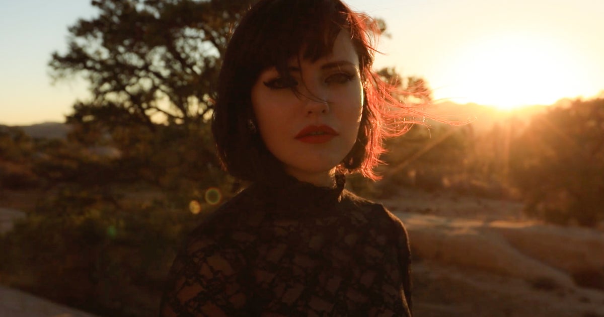 Fiona Silver Drops Stunning New Music Video For "Smoking Gun ...