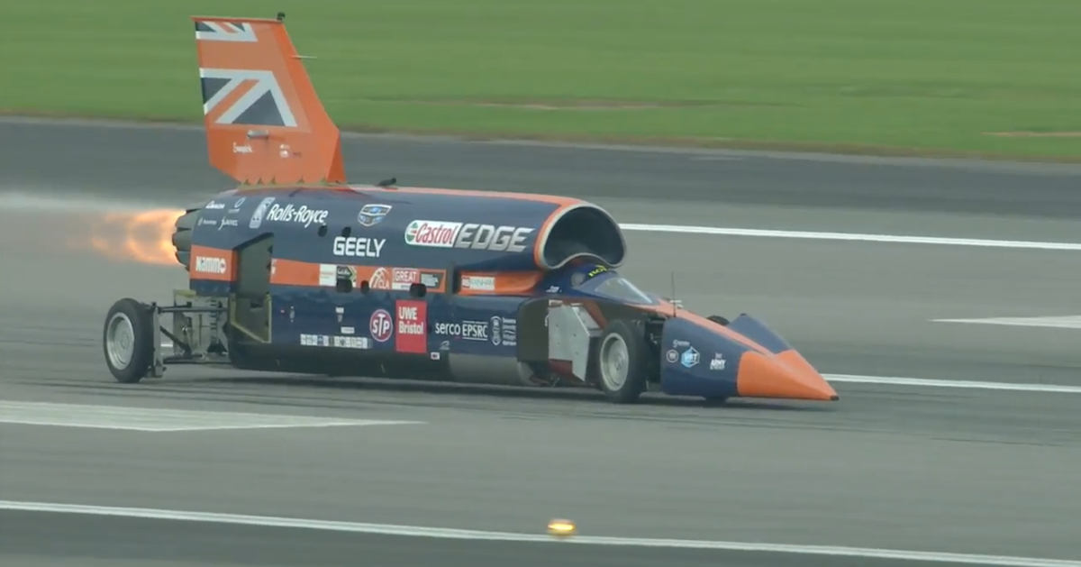 Bloodhound SSC Supersonic Car Completes First Public Test Run ...