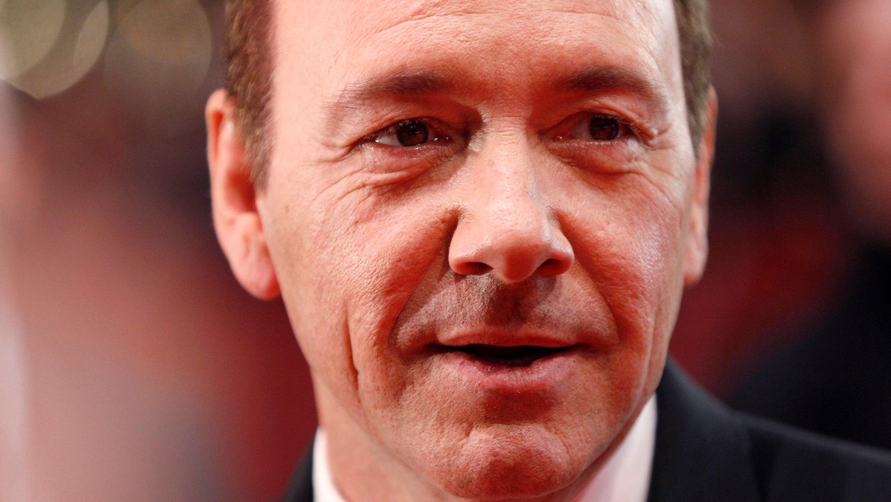 Kevin Spacey Responds To Report He Sexually Harassed Then-14-Year-Old ...