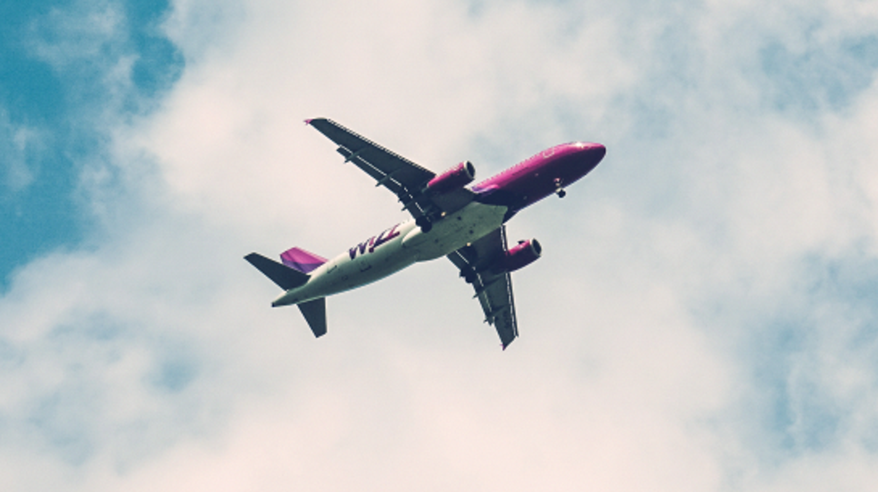 5 Secret Weapons We Use To Score Cheap Plane Tickets | HuffPost Life