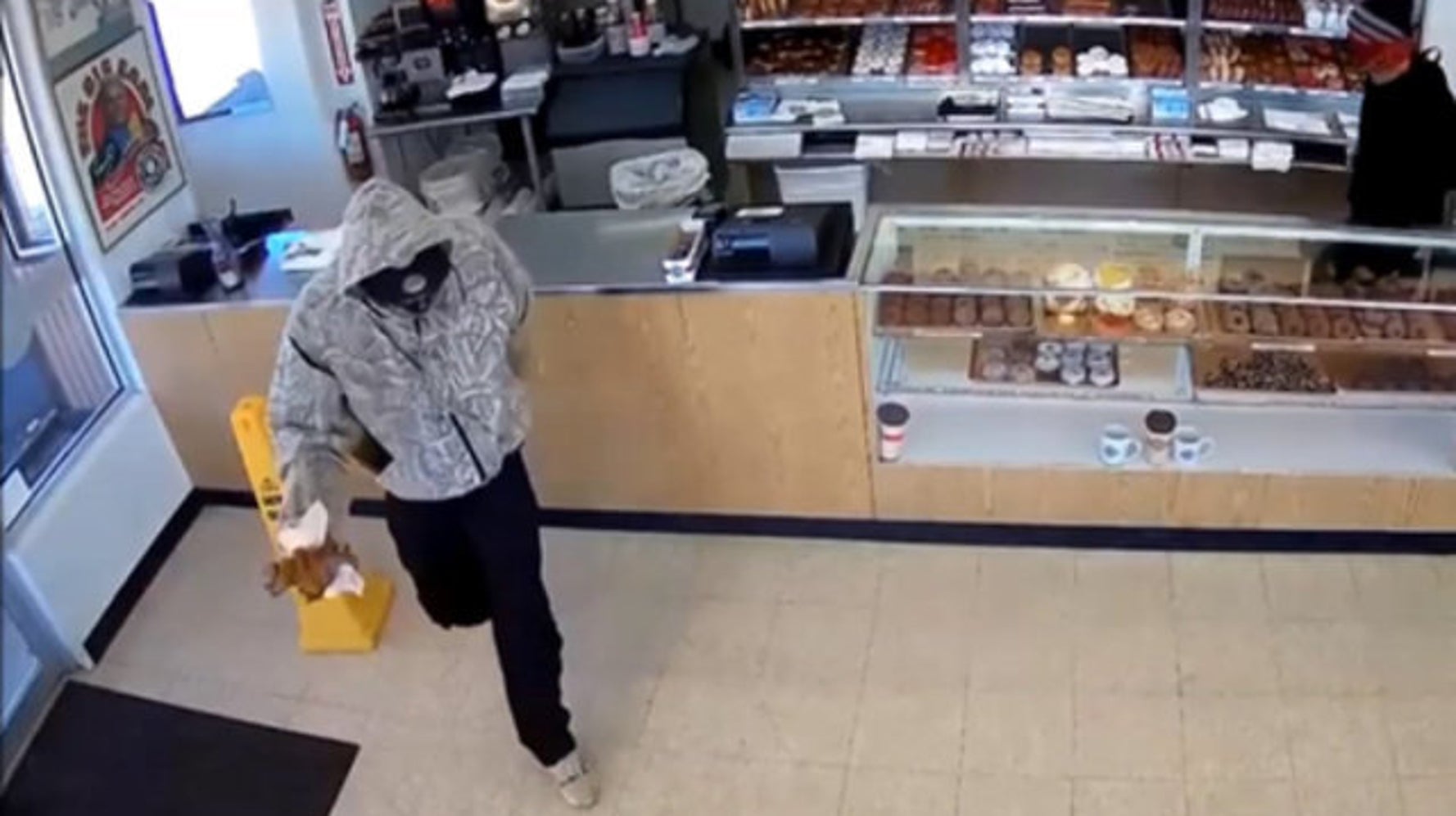 Police Seek Robbers Who Shared Treats With Victims During Heist ...