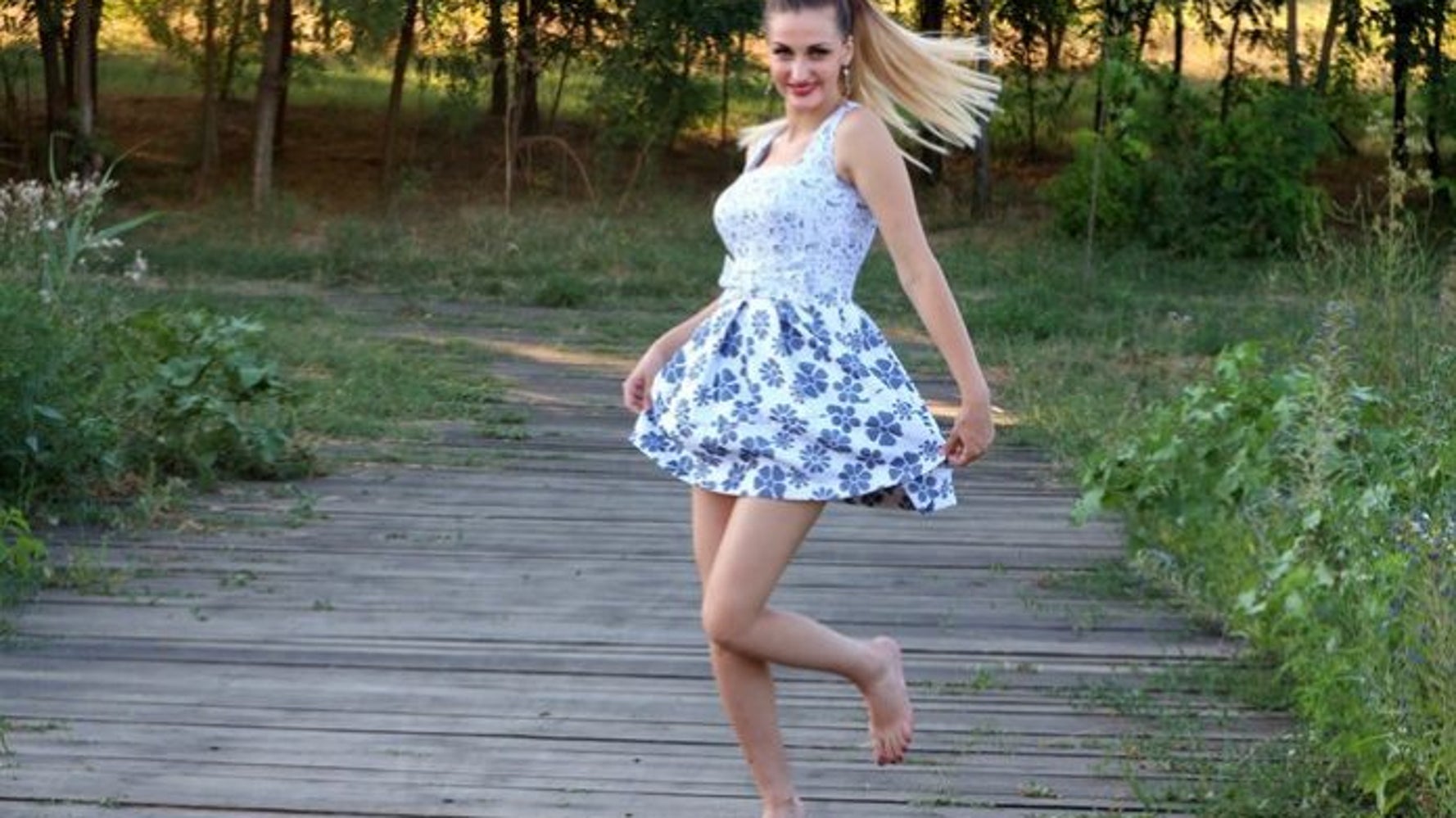 How To Embrace And Redefine Being A Good Girl | HuffPost null