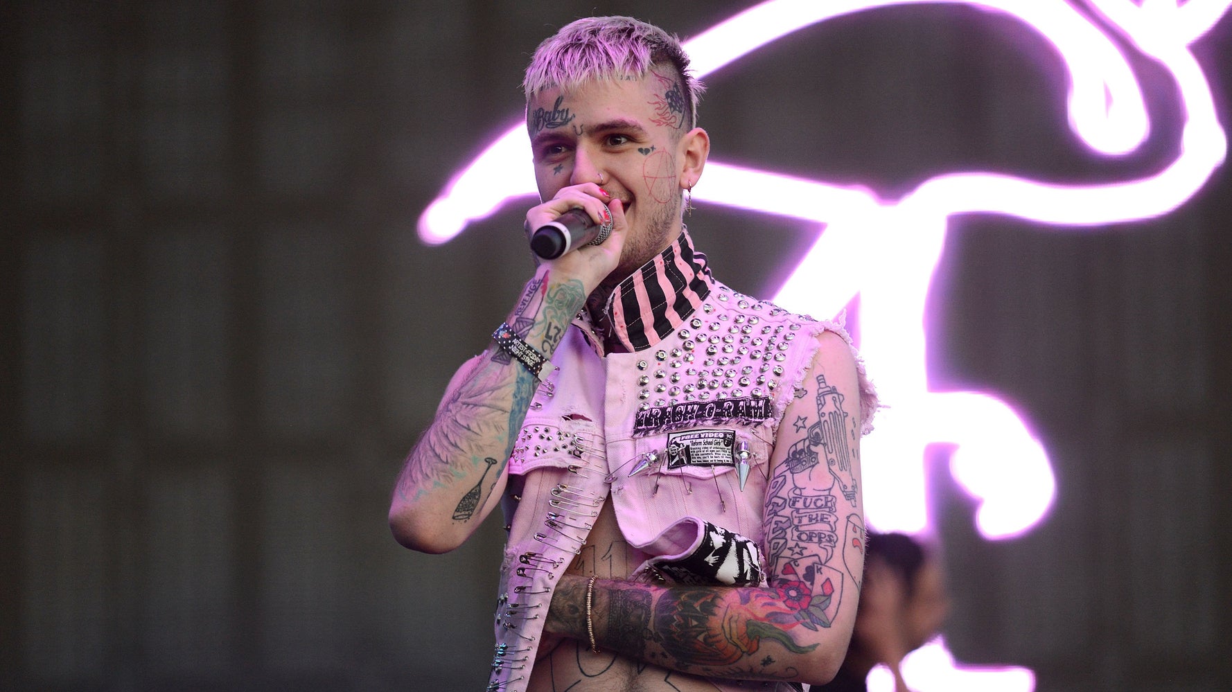 Emerging Rapper Lil Peep Dies At Age 21 | HuffPost