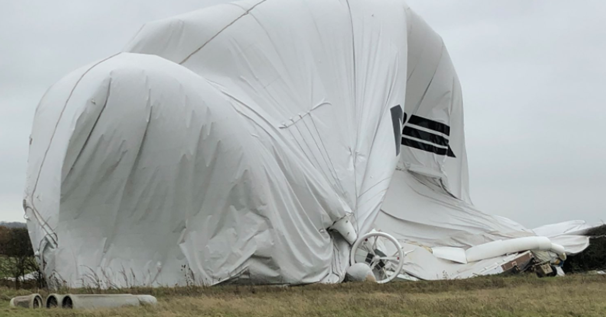 Airlander 10 Crashes In Cardington Airfield, Bedfordshire, After Coming ...