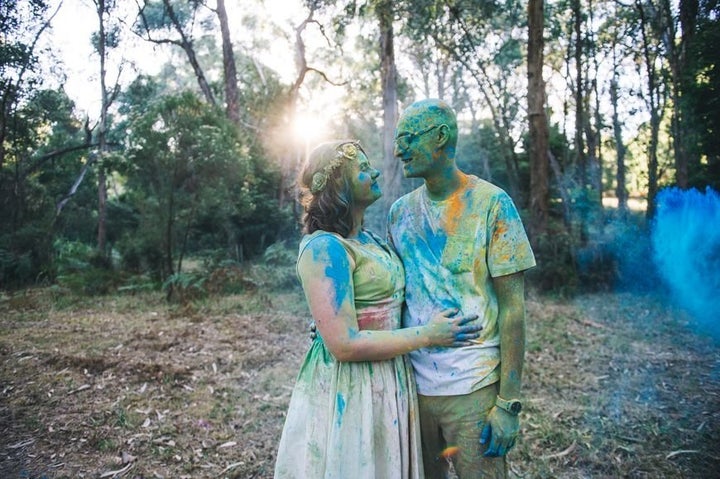 Couple Had A Crazy Color Fight At Their Wedding And The Photos Are ...