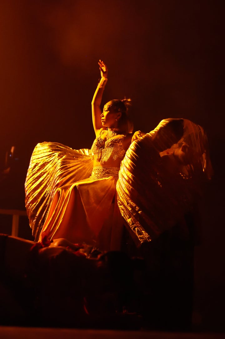Final Legend Dance Competition in Tokyo Enchants and Empowers ...