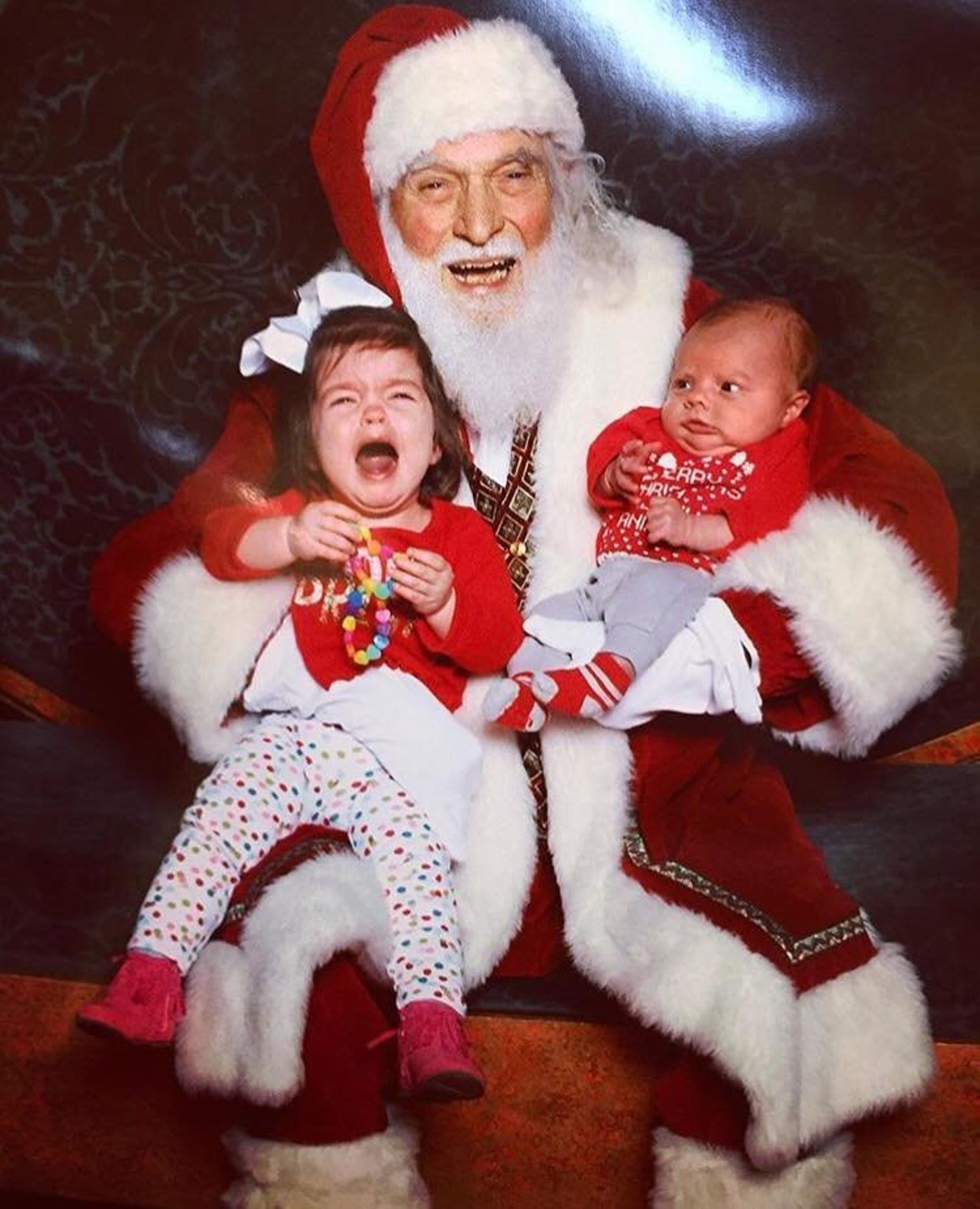 39 Santa Photos That Did NOT Go As Planned | HuffPost Life