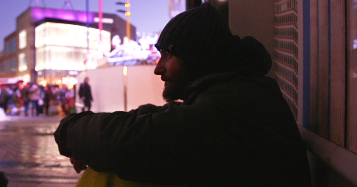 Birmingham's Homeless Trying To Survive In -13C And Several Inches Of ...